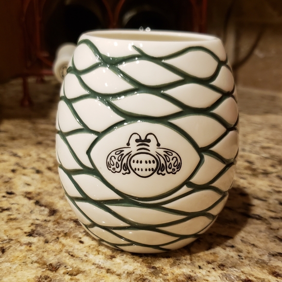 Patron | Dining | Patron Tequila Agave Bee Mug Glass Ceramic White And ...